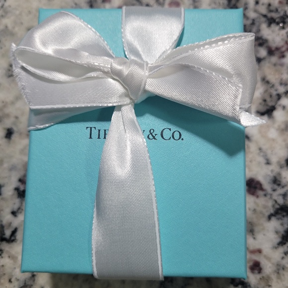 Tiffany & Co. | Party Supplies | Tiffany Gift Wrap | Poshmark
